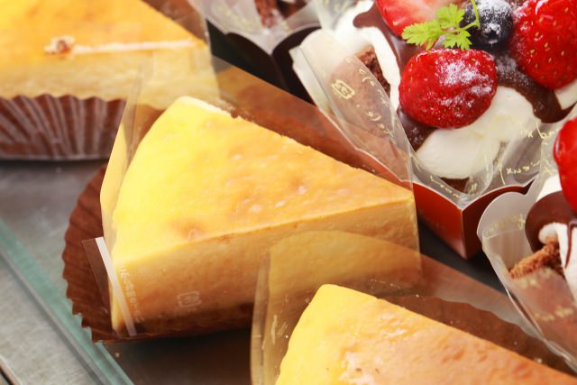 The 10 Best Must-Buy Cheese-cake in Kobe, Japan | SeeingJapan